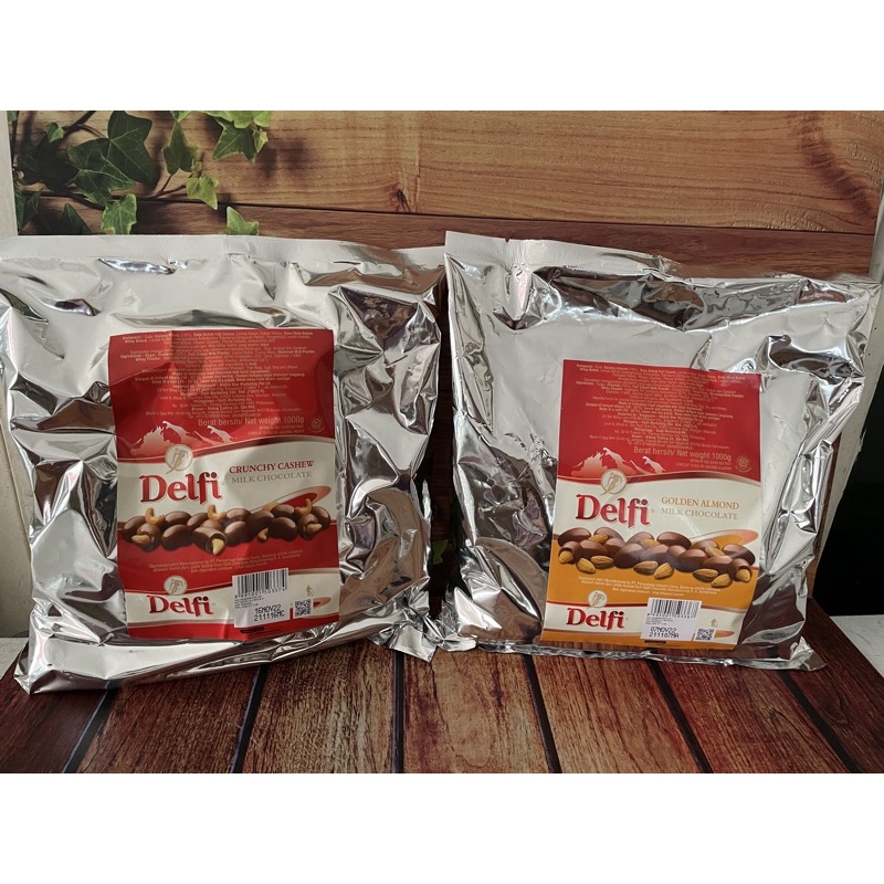 Jual Coklat delfi 1kg 2 varian Mede dan Almond | Shopee Indonesia