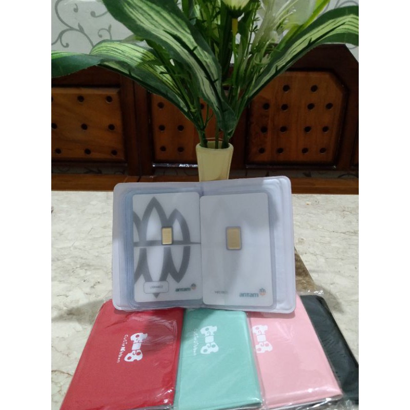 Jual Dompet box mini emas antam , mini gold dan kartu | Shopee Indonesia