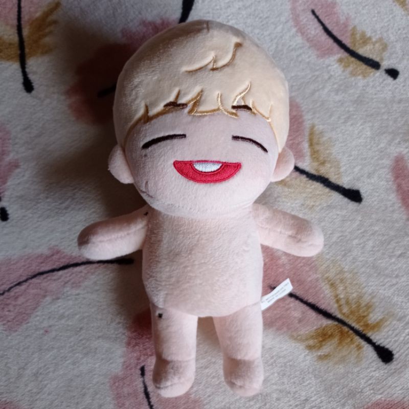 Jual KANG DANIEL DOLL 20CM / KANG DANIEL FANSITE DOLL 20CM | Shopee ...