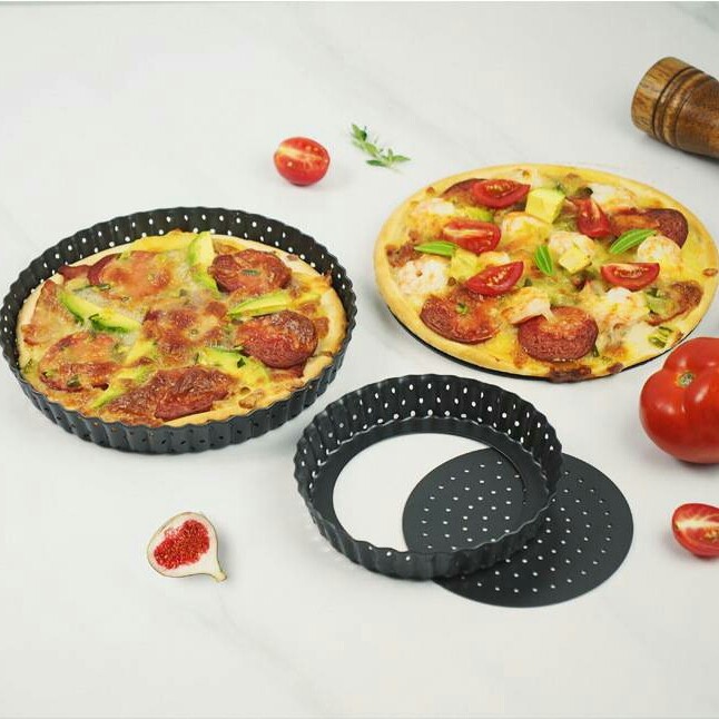Jual Perforated Pizza Pan with Removable Bottom/ Loyang Pie - 14cm ...