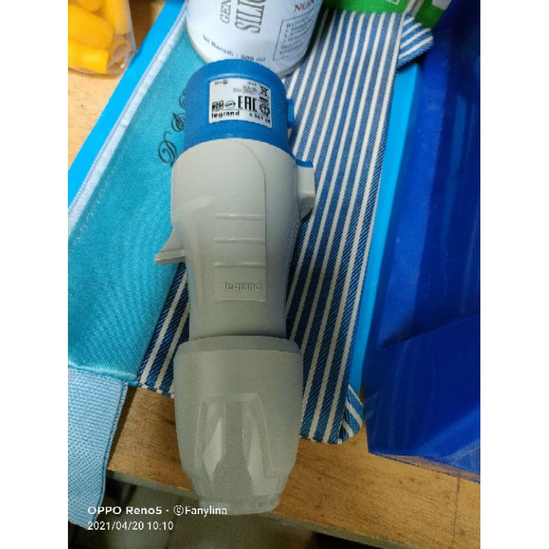 Jual legrand 555124 3 pin male 16A | Shopee Indonesia