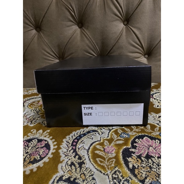 Jual BOX DUS INERBOX KOTAK SEPATU POLOS HITAM MURAH (MINIMAL ORDER 5 ...