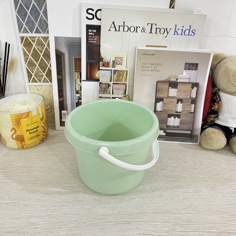 Jual Ember Plastik Mini / Ember 0.5 Galon / Mini Pail Warna PASTEL ...