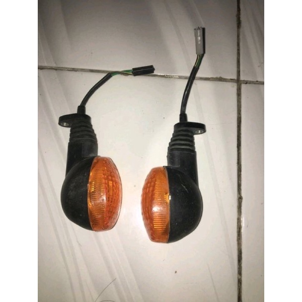Jual Lampu sen sein turn light assy signal depan belakang kiri kanan ...