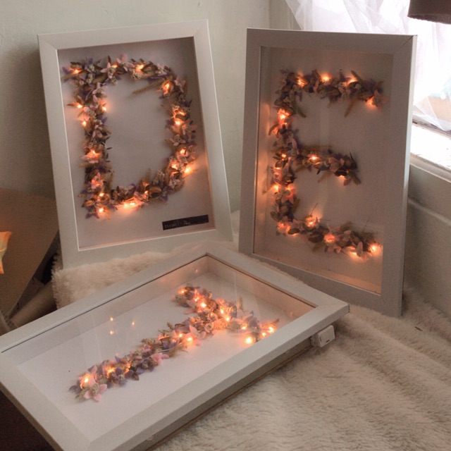 Jual Monogram Floriflori Bunga Kering Frame Inisial | Shopee Indonesia