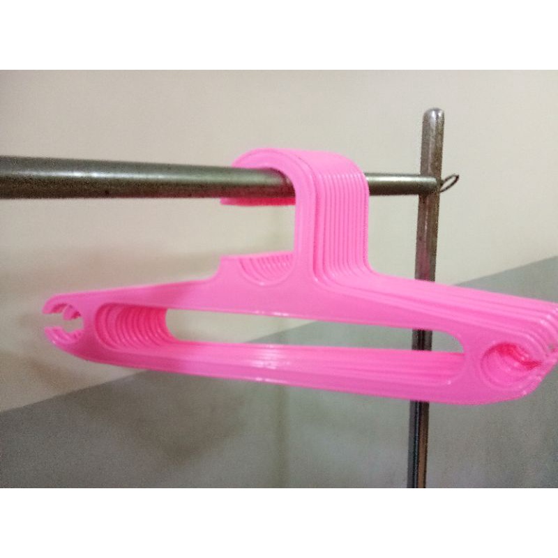 Jual Hanger baju dewasa 17 in (lebar hanger 40cm) ready 8 warna dijual ...
