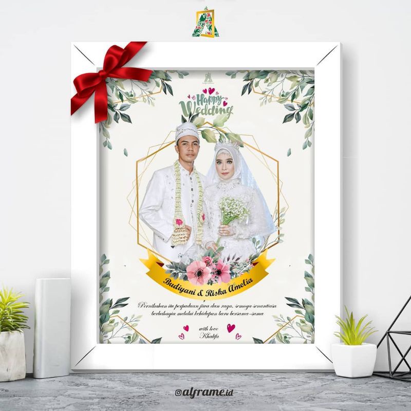 Jual HADIAH FIGURA/FRAME | Hadiah Pernikahan, Hadiah Wisuda, Hadiah ...