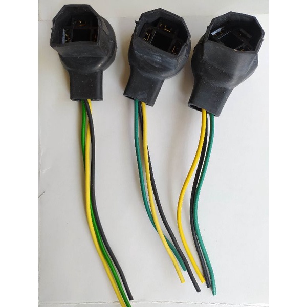 Jual Socket lampu H4 . Soket lampu H4 . Fitting Lampu Motor Mobil dsb ...