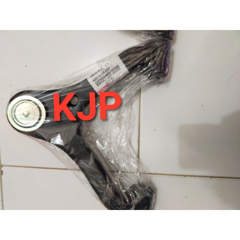 Jual Lower arm atas sayap atas Innova perpc | Shopee Indonesia