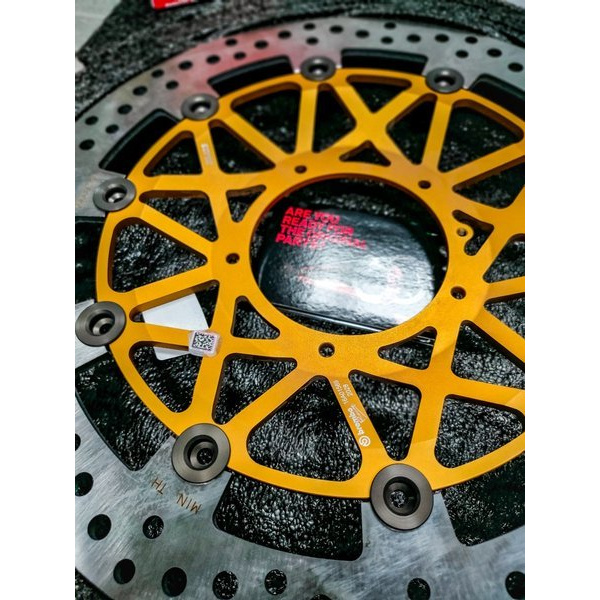 Jual disk brembo cbr250rr disc depan brembo cbr250rr piringan cakram ...