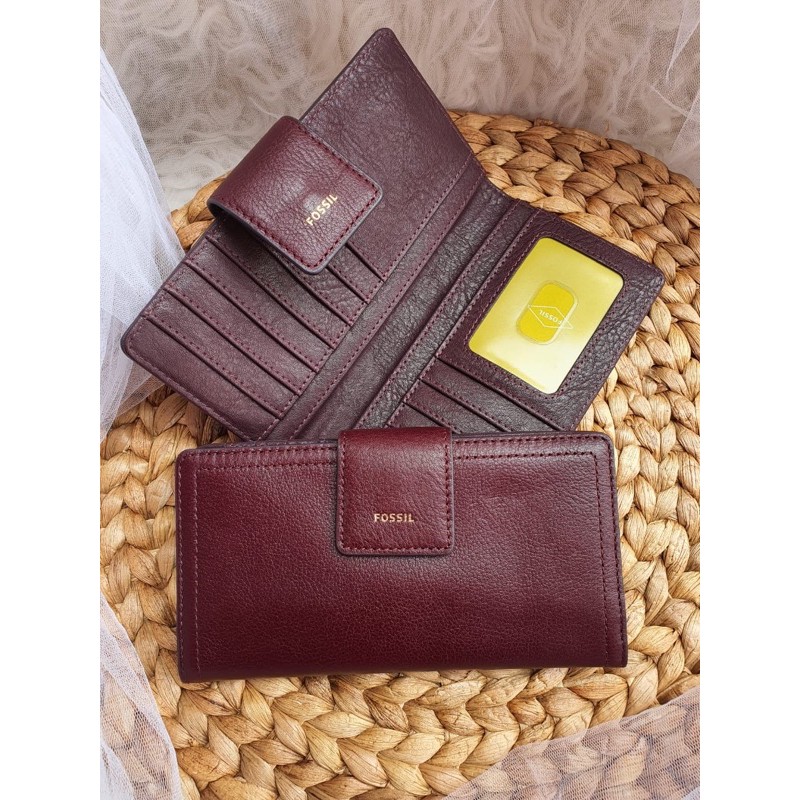 Jual DOMPET FOSSI L LOGAN TAB FIG ORIGINAL | Shopee Indonesia