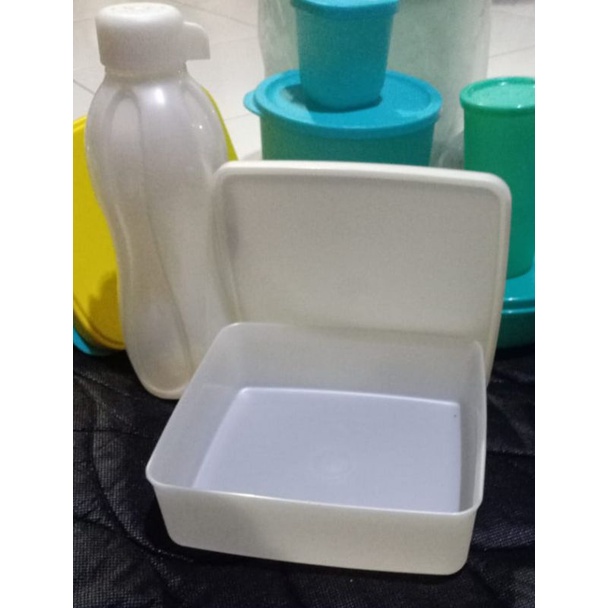 Jual Tupperware wadah bekal fiesta set putih tulang (2pcs) | Shopee ...