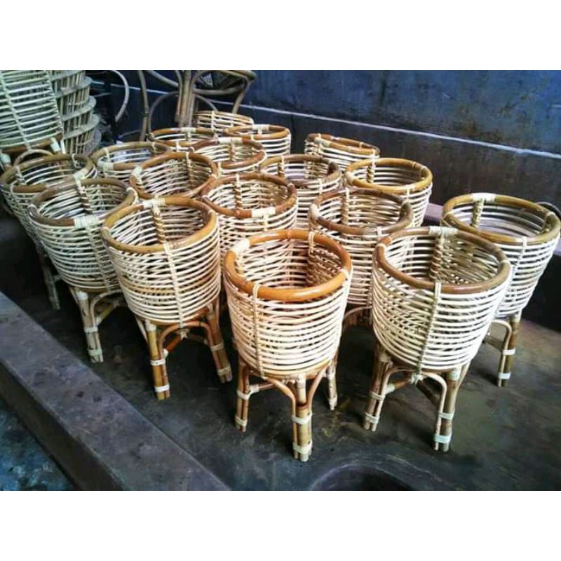 Jual STANDING POT ROTAN | Shopee Indonesia