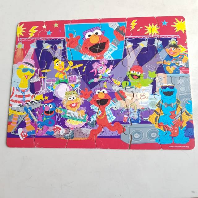 Jual PUZZLE KAYU ELMO SESAME STREET | WOODEN PUZZLE ELMO SESAME STREET ...