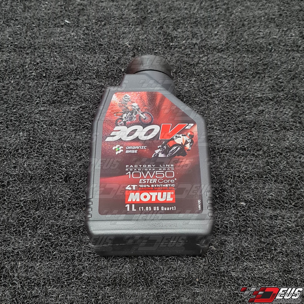 Jual Oli Mesin Motul 300V2 Factory Line Road Racing & Off Road 10W50 1L ORIGINAL / Pelumas Motor ...