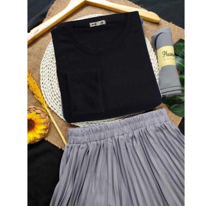 Jual ONE SET 2IN1 KAOS POLOS+ROK PLISKET PREMIUM//SETELAN OOTD | Shopee ...
