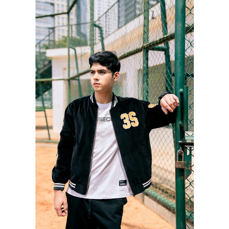 Jual 3Second Jaket Varsity Pria 020922 | Shopee Indonesia