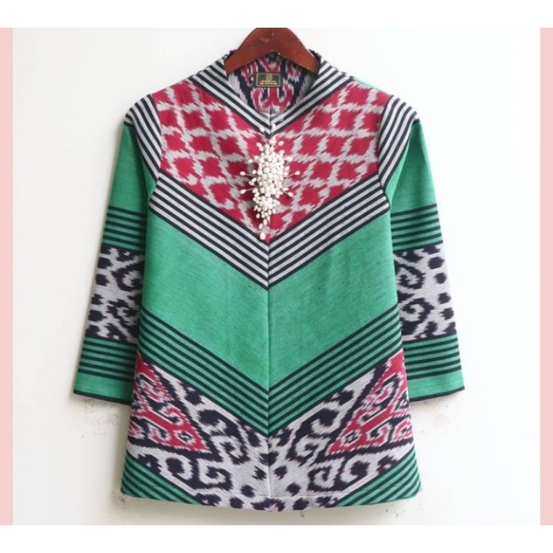 Jual BAJU TENUN ATASAN TENUN HIJAU BLOUSE TENUN ETNIK BAJU KERJA WANITA | Shopee Indonesia