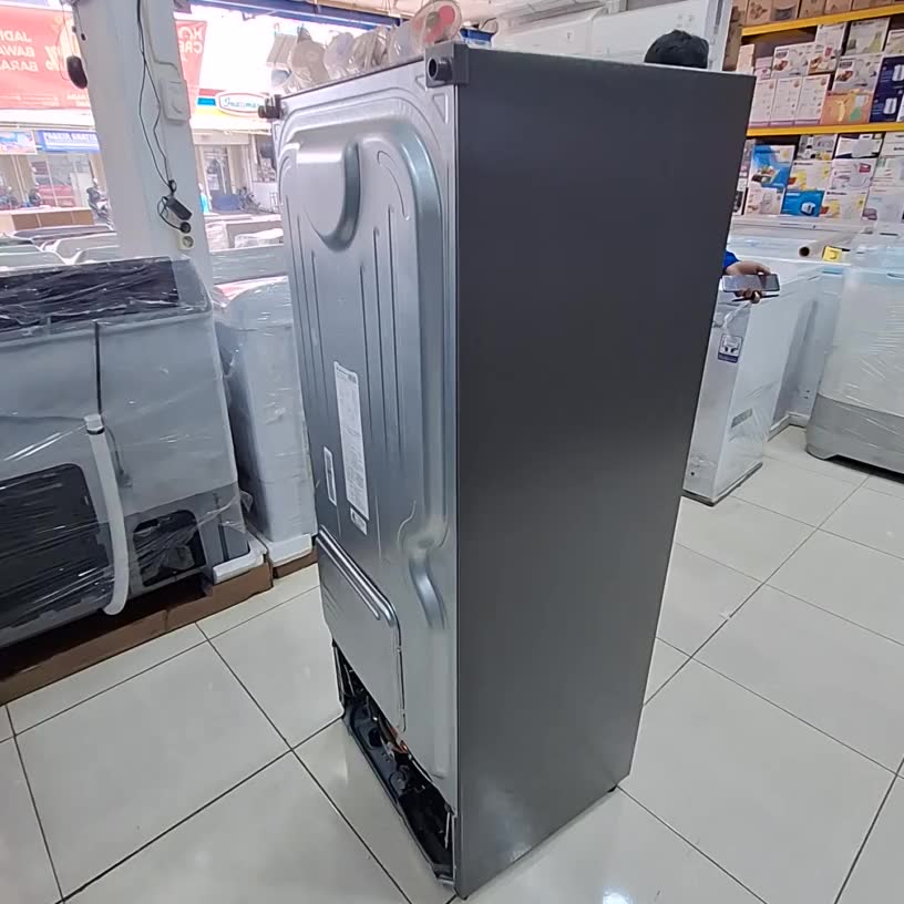 Jual Kulkas 2 Pintu LG GNB 202 SQIR 202 Liter Garansi 10 Th | Shopee ...