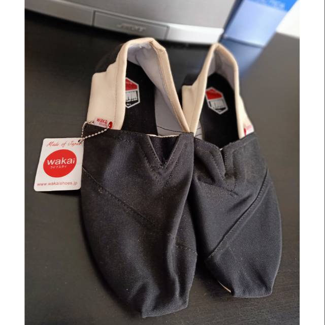 Jual Sepatu wakai | Shopee Indonesia