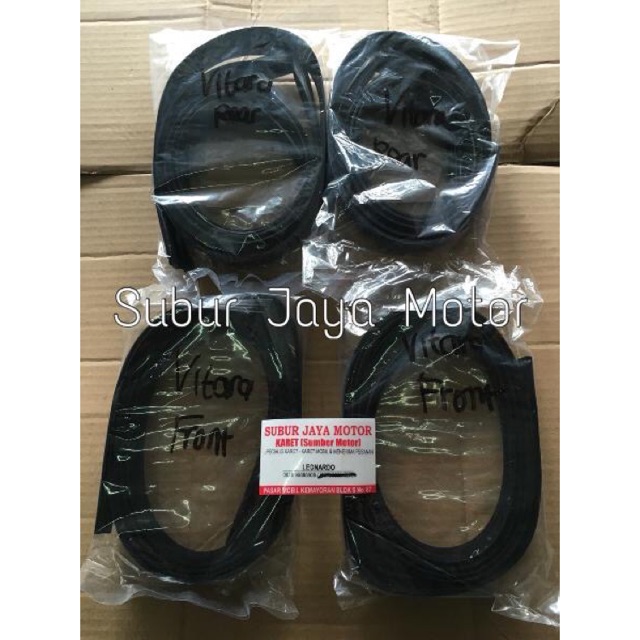 Jual Karet run chanel / rel kaca mobil vitara /sidekick / escudo ...