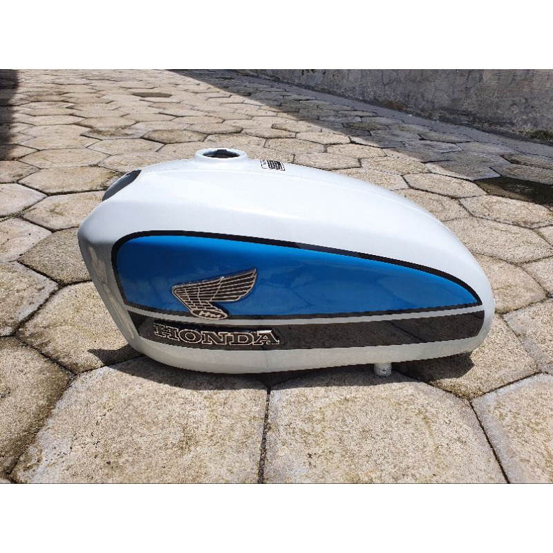Jual TANGKI CB CAT PUTIH BIRU CLASSIC BAHAN GALVANIS PRES | Shopee ...