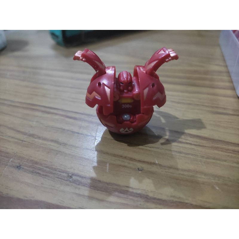 Jual Bakugan Red Robotallion 300G ori | Shopee Indonesia