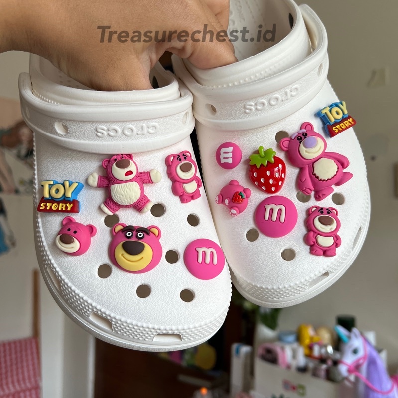 Jual Jibbitz Lotso Satu Set isi 10pcs dan 12pcs (Jibbitz Only) | Shopee ...