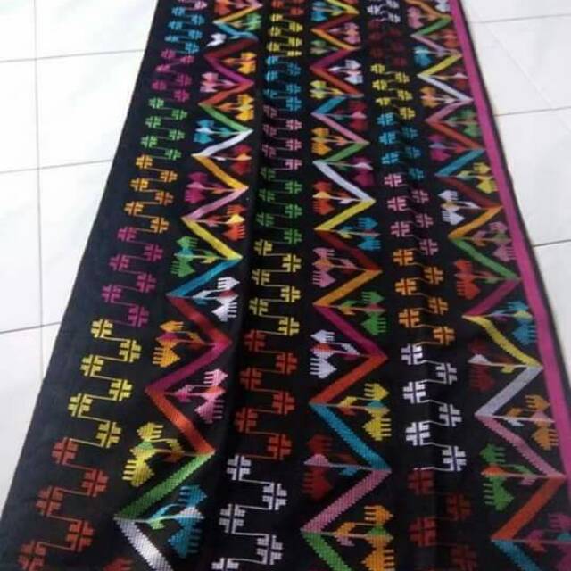 Jual Kain Tenun Asli Bima | Shopee Indonesia