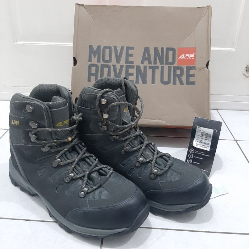 Jual Sepatu Gunung Pria Arei Outdoorgear Cruise (ex Kado) | Shopee ...