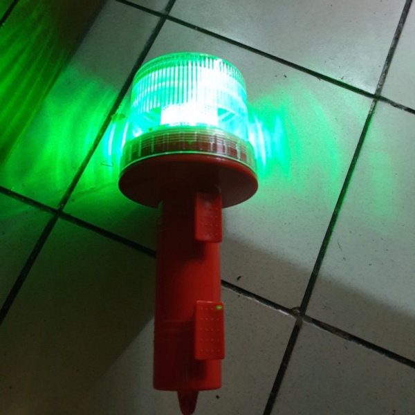 Jual Jual tools lampu torpedo solar panel lampu menara led panel surya ...