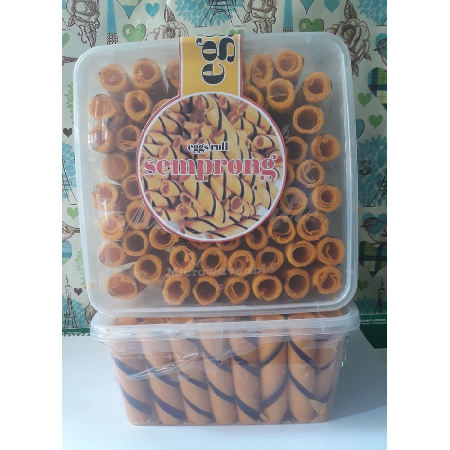 Jual KUE SEMPRONG BELANG KEMASAN BOX 1000 ML,EGGS ROLL SEMPRONG BELANG ...