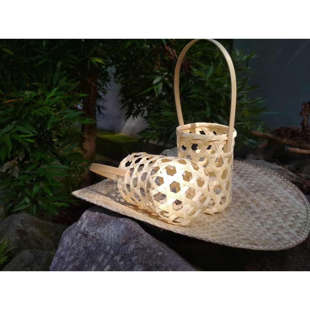 Jual Keranjang Tempat Botol dan Makanan Unik Bambu | Shopee Indonesia