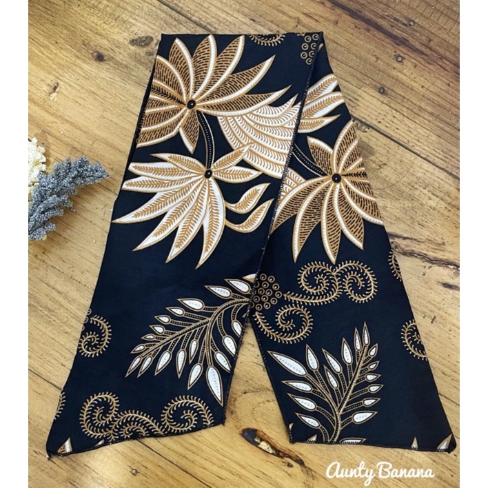 Jual Aunty Banana Scarf Syal Batik Dasi / Oleh Oleh Khas Indonesia ...