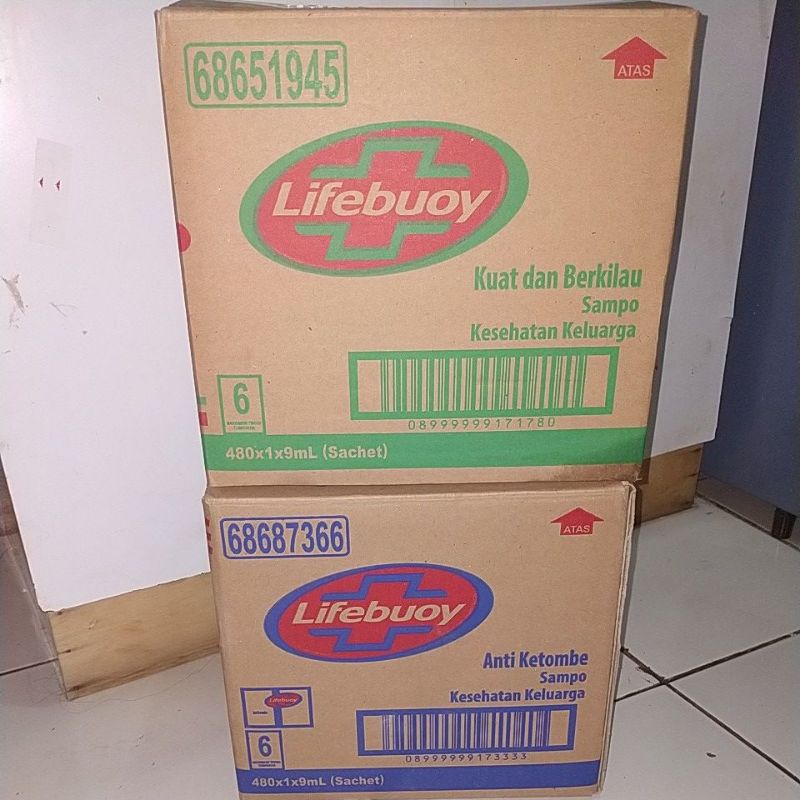 Jual Lifebuoy shampoo sachet Anti ketombe / Kuat & berkilau (1 karton ...