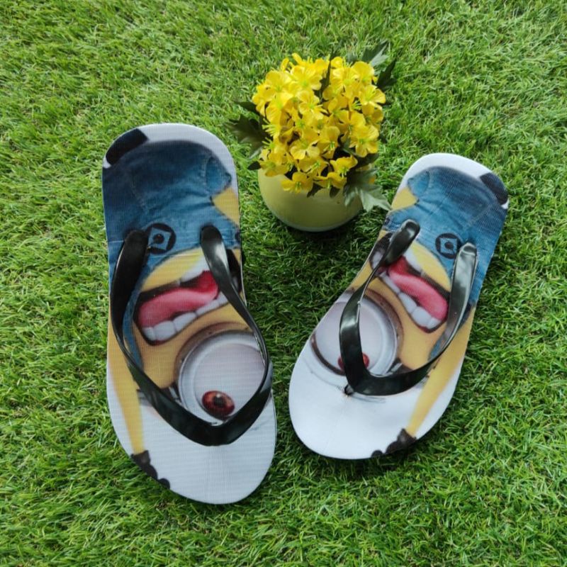 Jual Sandal Pria Animasi Minion | Shopee Indonesia