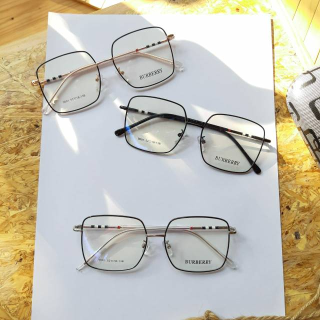 Jual FRAME KACAMATA WANITA BESI MURAH FREE LENSA | Shopee Indonesia