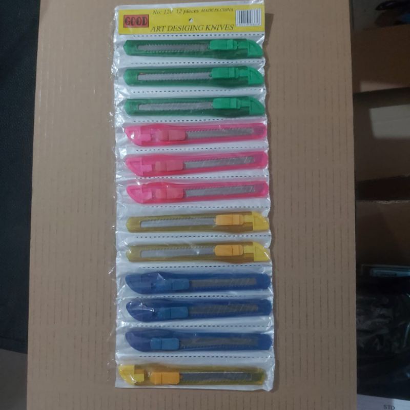 Jual Cutter Kecil / Pisau Potong Kertas / Catter Blade / Katter /Cutter ...