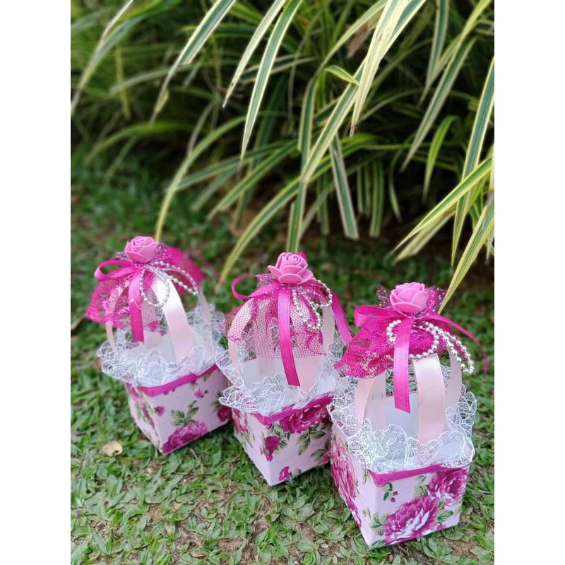 Jual sirih junjung/ pokok sirih/ sirih pinang pengantin/ tempat telur ...