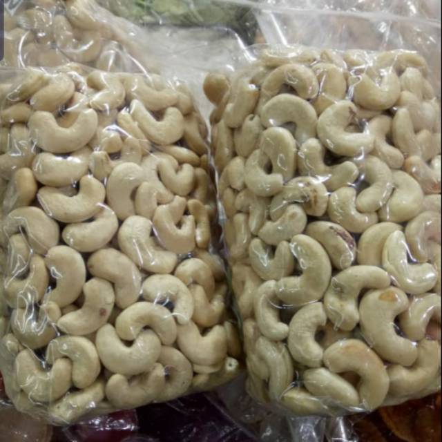 Jual Kacang Mete Sulawesi 500gr | Kacang Mete besar | Kacang mede ...