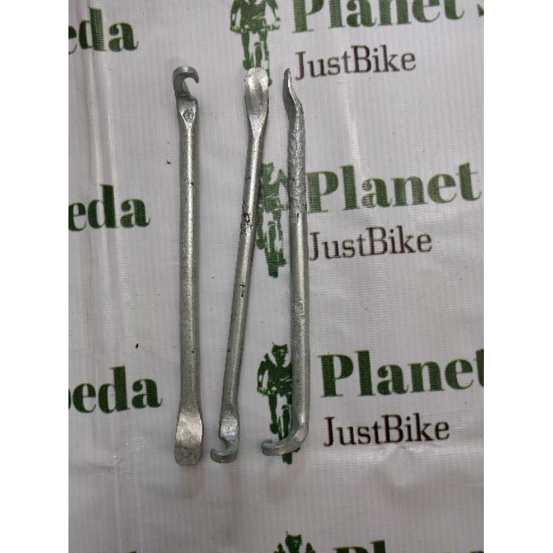 Jual Kunci Congkelan Ban Besi Besar 3pcs | Shopee Indonesia