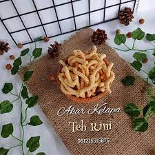 Jual Kue Kering Akar Kelapa Teh Rini Camilan Akar Kelapa Asin Gurih ...