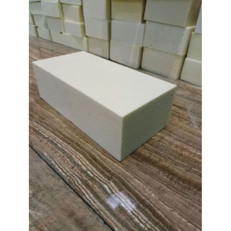 Jual floral foam kering | oasis kering | busa bunga kering untuk bunga ...