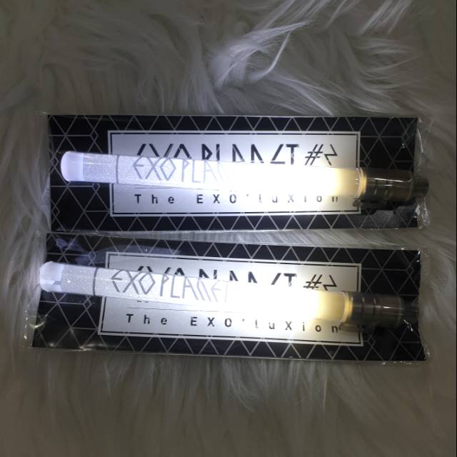 Jual Official exo exoluxion japan fan light / light stick | Shopee ...