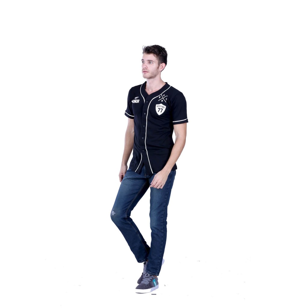Jual DM-- Kaos Katun Distro Pria - H 0509 Belanja Yuuk :) | Shopee ...