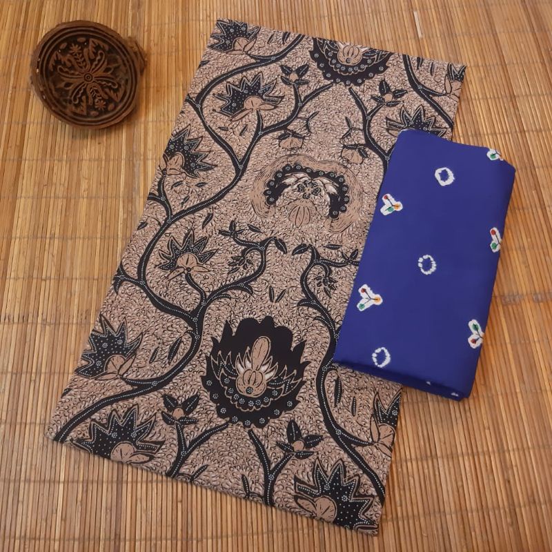 Jual Kain Katun Batik Handprint Solo motif akar garuda | Shopee Indonesia