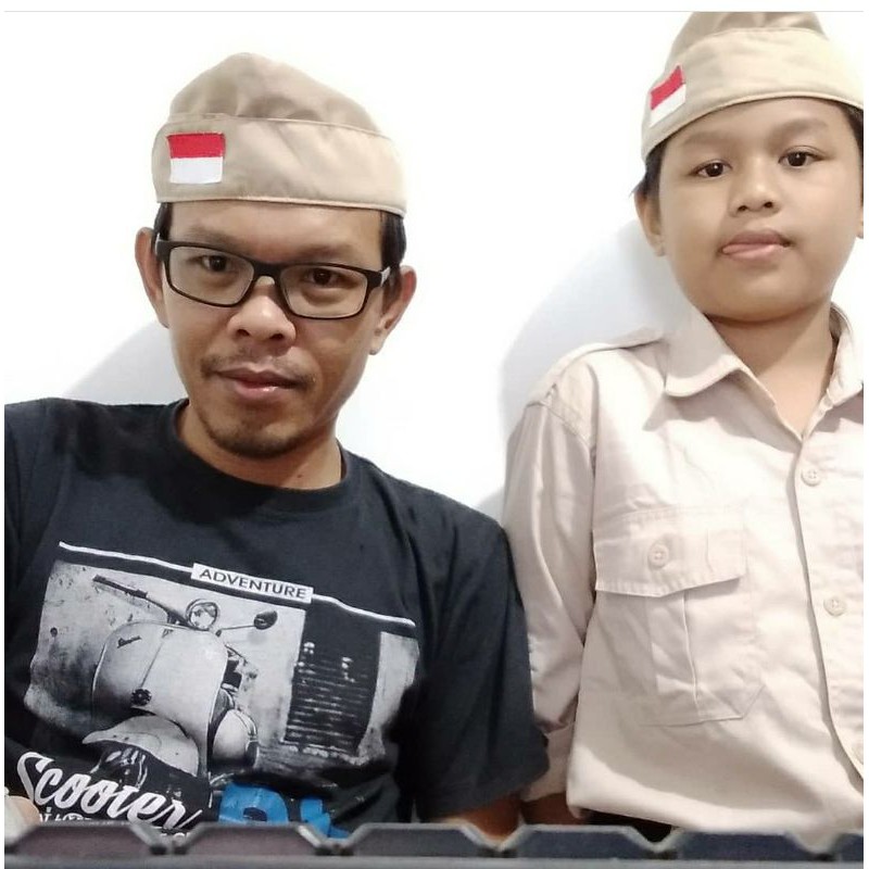 Jual Topi perjuangan Topi Bung tomo Seragam pejuang 1945 Konveksi ...