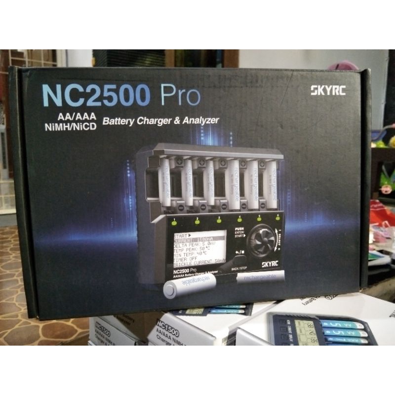 Jual SKYRC NC2500 PRO AA/AAA BATTERY CHARGER & ANALYZER | Shopee Indonesia