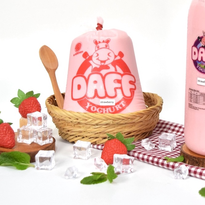 Jual (BPOM) YOGURT STRAWBERRY KENTAL 1 LITER | YOGURT THICK | DAFF ...