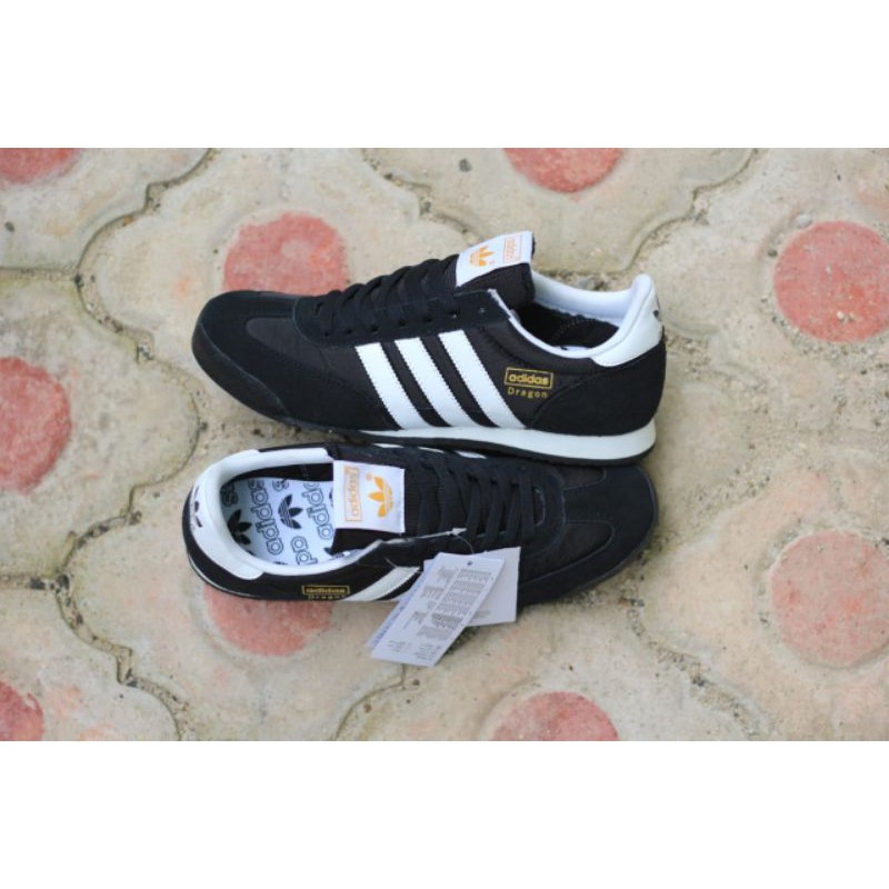 Jual Sepatu Adidas Dragon Original Made In Indonesia Black White ...